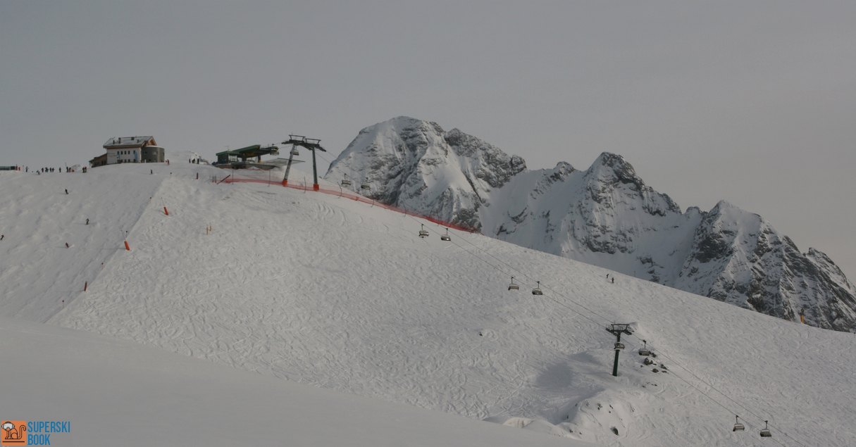 Seggiovia Sass Becè: impianto esaposto Agamatic della Val di Fassa