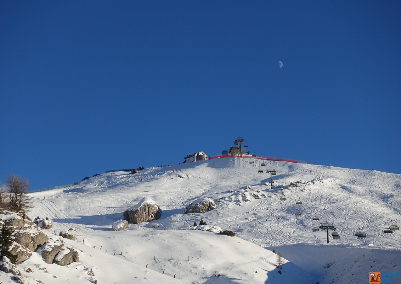 Seggiovia Sass Becè: impianto esaposto Agamatic della Val di Fassa