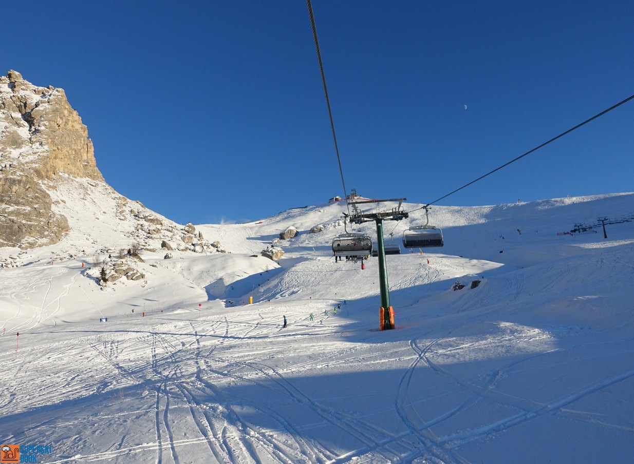 Seggiovia Sass Becè: impianto esaposto Agamatic della Val di Fassa