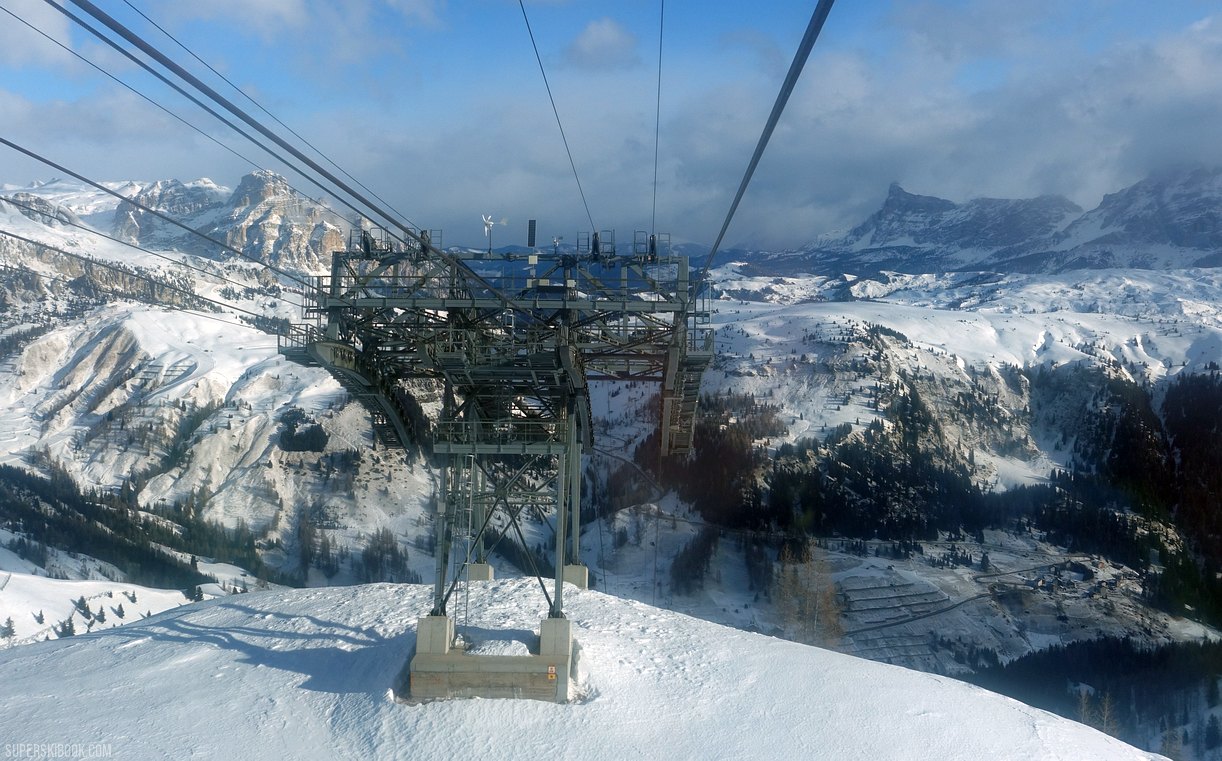Funifor Arabba - Porta Vescovo: spettacolare impianto di risalita nel ...